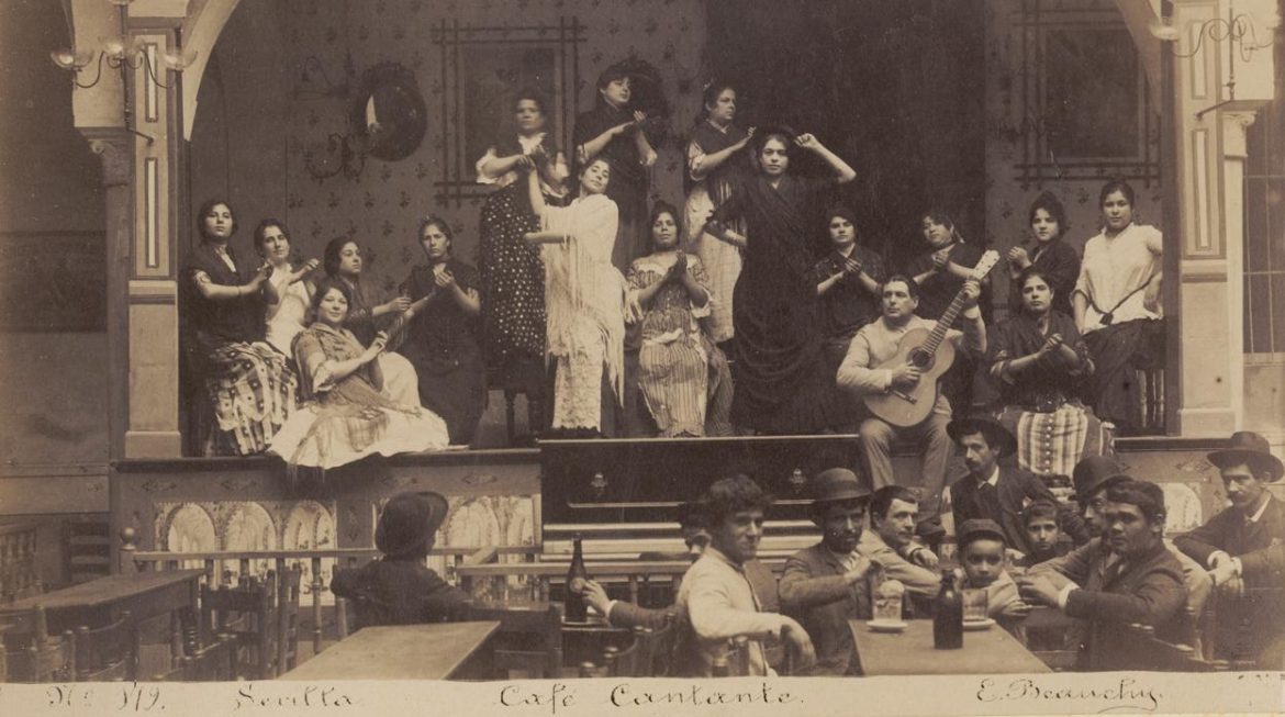 El origen de los Cafes Cantantes y el Tablao Flamenco hoy - Pura ...